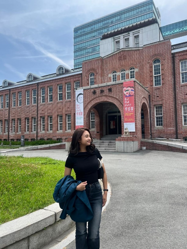 Pengalaman Belajar Global: Perjalanan Naila Hanuun Syanugra di Dong-A University - Faculty of ...